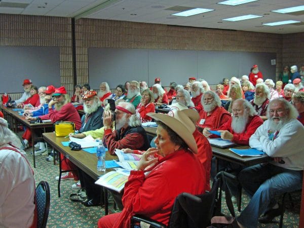 Be a good Santa - PlanetChristmas